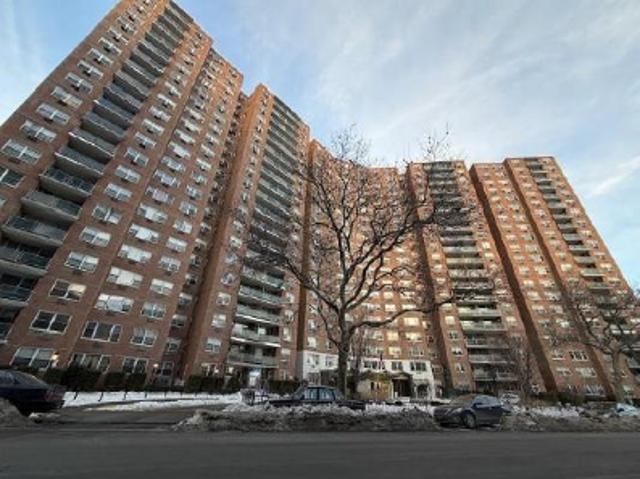 Flatbush Ave Apt B2008