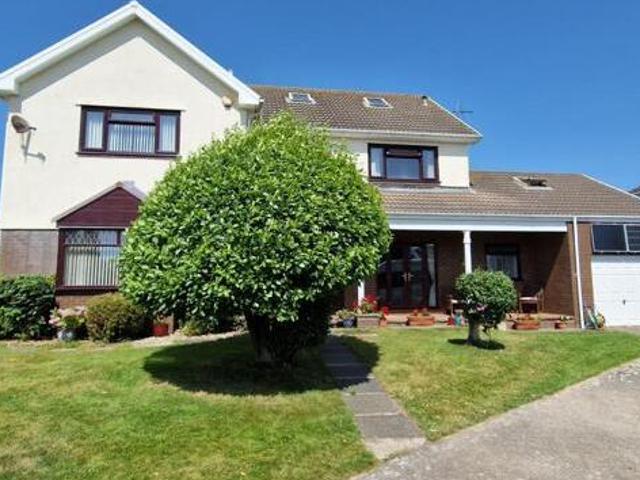 Flatholm Way, Nottage, 5 Bedroom Detached