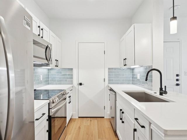 Flatiron District at Austin Ranch 1 Bedroom Apartment for Rent at 6740 Davidson St, The Colony, TX 75056