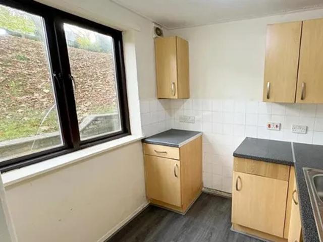 Flats 12A 24, 28 39 Thorburn Road, New Ferry, CH62 1EZ, United Kingdom | 1 bed apartment for rent #139474515 | Rentberry