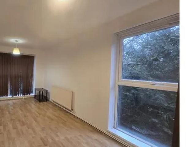 Flats 22 27 Seymour Close, Metchley, B29 7JD, United Kingdom | 2 bed apartment for rent #140656358 | Rentberry