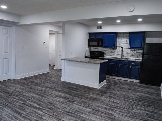 Flats at Fontaine 1 Bedroom Apartment for Rent at 2200 Dinsmore Dr, Lexington, KY 40502