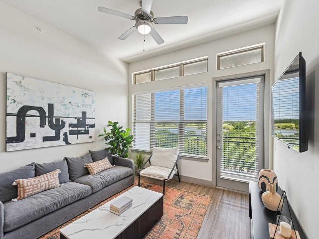 Flats at Frankford Station 1 Bedroom Apartment for Rent at 1652 W Frankford Rd, Carrollton, TX 75007