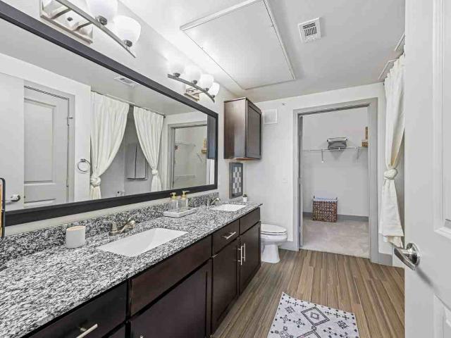 Flats at Frankford Station 1 Bedroom Apartment for Rent at 1652 W Frankford Rd, Carrollton, TX 75007