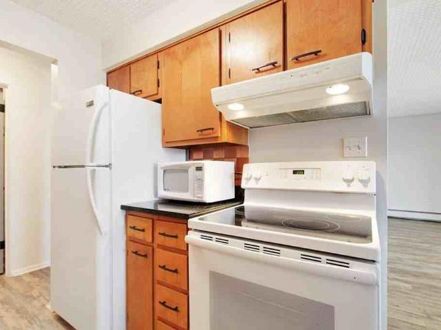 FLATS ON 70TH AT MIDTOWN Studio Apartment for Rent at 2801 W 70th Ave, Westminster, CO 80030 South Westminster