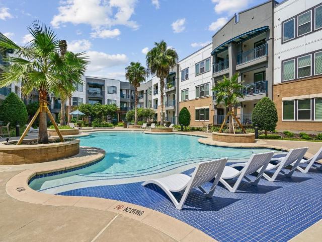 Flats on Tanglewilde 1 Bedroom Apartment for Rent at 2630 Tanglewilde St, Houston, TX 77063 Woodlake Briar Meadow
