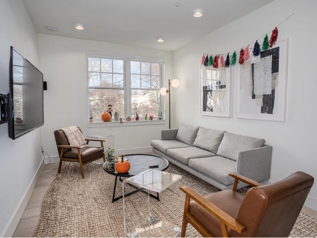 Flats on the Hill 1 Bedroom Apartment for Rent at 529 G St Se, Washington, DC 20003 Capitol Hill