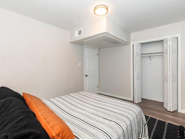 Flats On Wakefield 2 Bedroom Apartment for Rent at 8506 Wakefield Dr, San Antonio, TX 78216 Uptown Loop