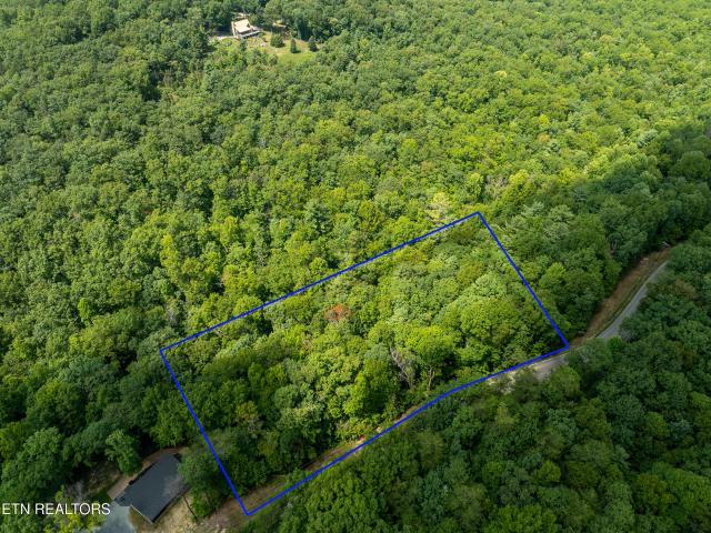 Flats Rd, Tallassee, TN 37878
