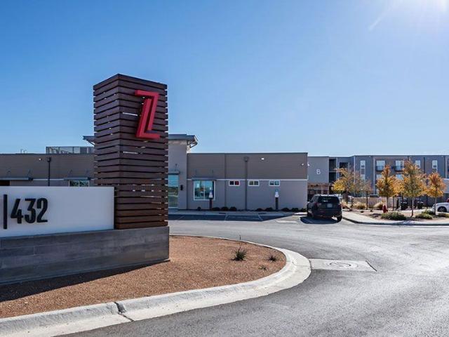 FLATZ 432 1 Bedroom Apartment for Rent at 1200 Albert Ave, Midland, TX 79701