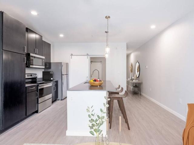 FLATZ 602 2 Bedroom Apartment for Rent at 6025 W Thomas Rd, Phoenix, AZ 85033