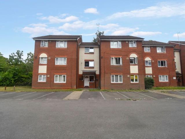 Flaxfield Court, Basingstoke RG21, 1 bed flat to rent, £850 pcm | PrimeLocation