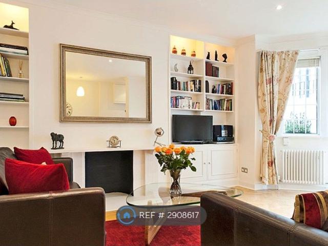 Flaxman House, London SW10, 2 bed flat to rent, £3,750 pcm | PrimeLocation