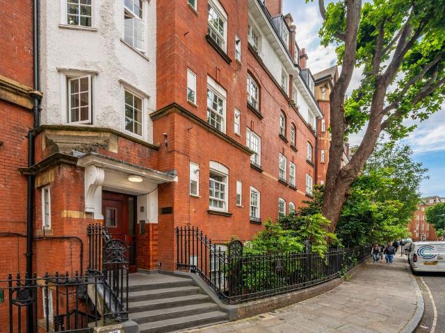 Flaxman Terrace, Bloomsbury, London WC1H, 1 bed flat to rent, £2,600 pcm | PrimeLocation