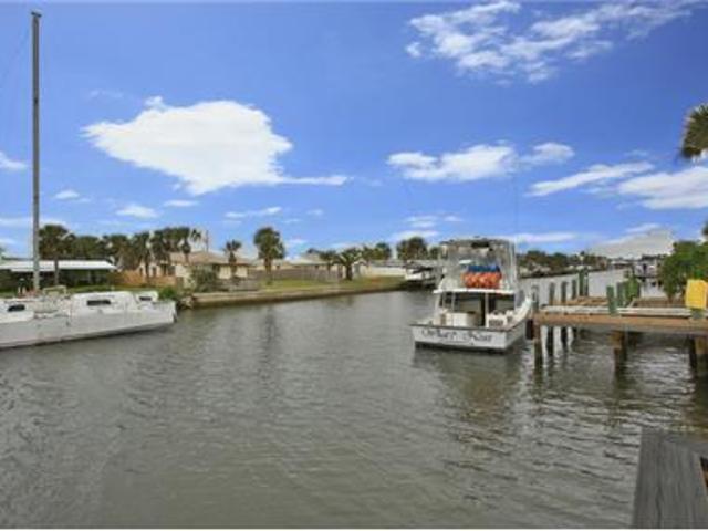 Flagler Beach, 1 bed, 2 bath for rent
