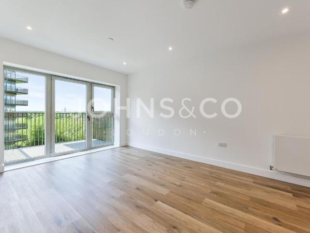 Flagstaff Road, Bankside Gardens, Reading RG2, 1 bed flat to rent, £1,500 pcm | PrimeLocation