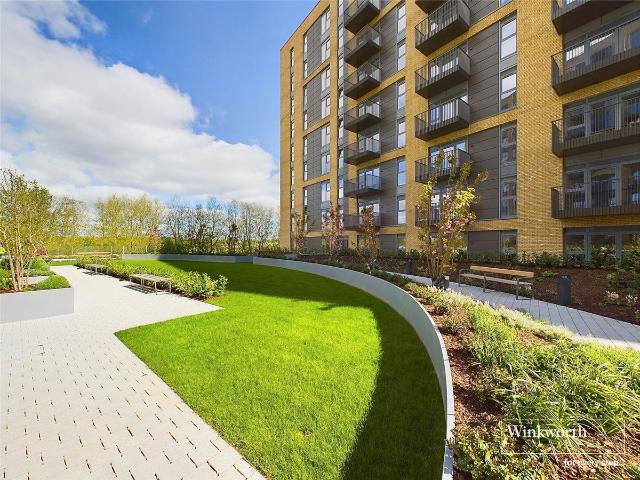 Flagstaff Road, Block 6, Reading, Berkshire RG2, 1 bed flat to rent, £1,500 pcm | PrimeLocation
