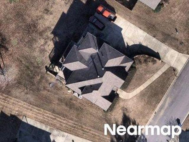 Flagstone Dr
