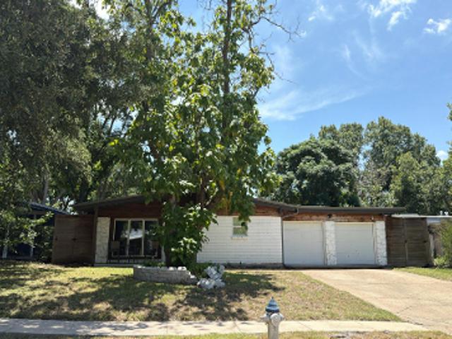Flagstone Ln