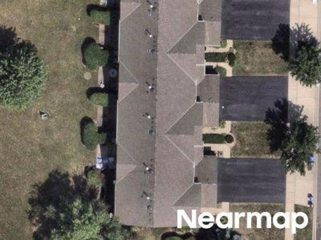 Flagstone Ln