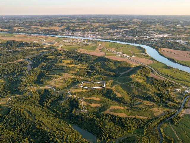 Fletcher ln, holts summit, mo 65043