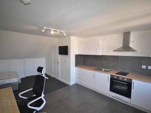Fletcher Road, Beeston NG9, 6 bed shared accommodation to rent, £3,207 pcm | PrimeLocation