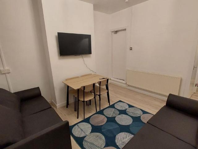 Fletcher Road, Stoke On Trent ST4, 4 bed shared accommodation to rent, £550 pcm | PrimeLocation