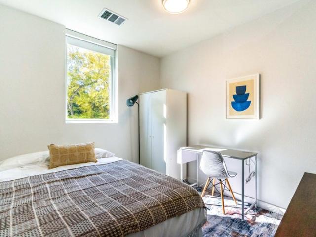 Flex Premium Capitol Property