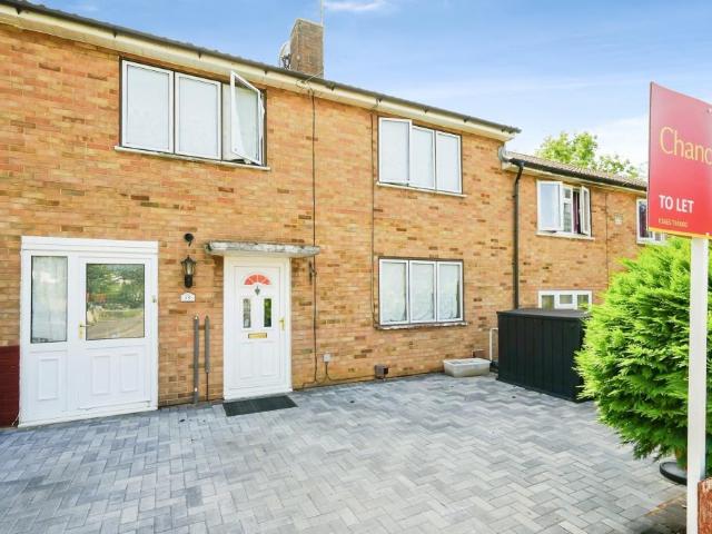 Flexney Place, Headington, OX3 3 bed terraced house to rent £2,250 pcm £519 pw