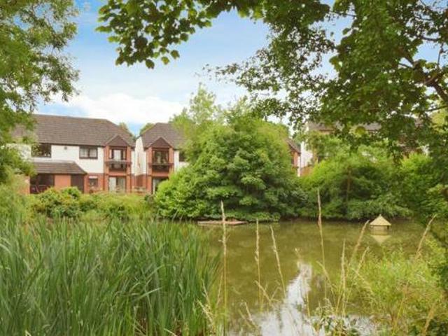 Fleckney, Byron Close, Leicester, 2 Bedroom Flat