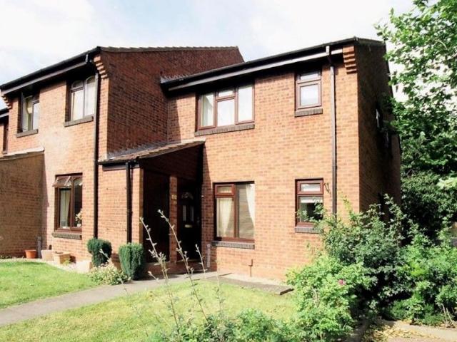 Fledburgh Drive, Sutton Coldfield B76, 1 bed maisonette to rent, £900 pcm | PrimeLocation