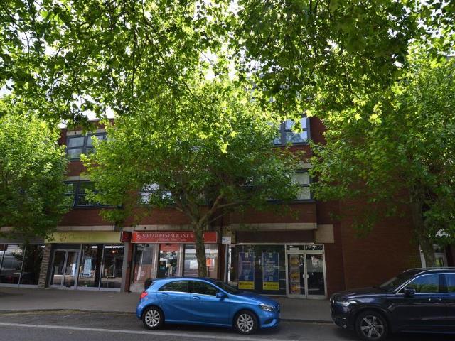 Fleet Road, Fleet GU51 2 bed flat to rent £1,275 pcm £294 pw