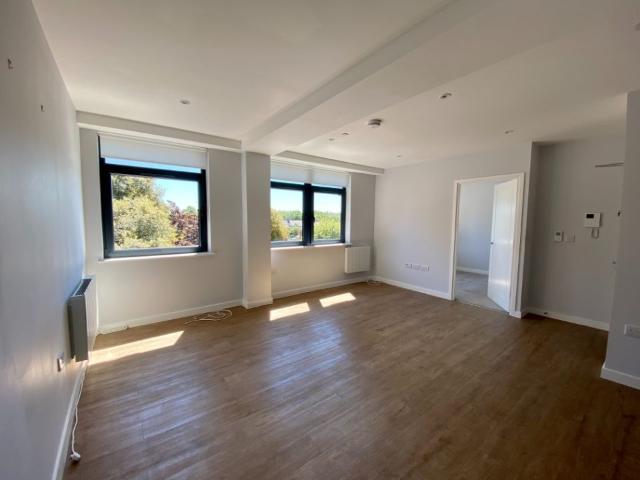 Fleet Road, Fleet, Hampshire, GU51