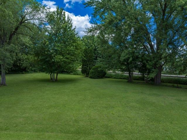 Fleet St, Mauston, WI 53948