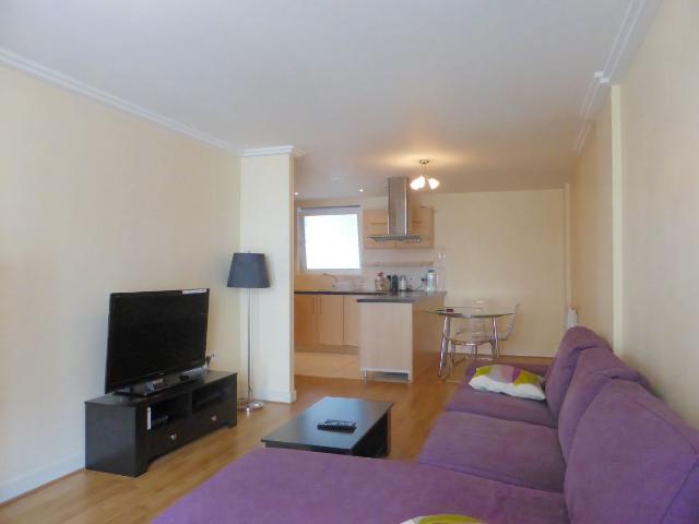 Fleet Street, Brighton BN1, 2 bed flat to rent, £1,650 pcm | PrimeLocation
