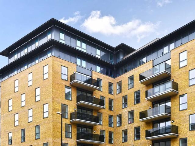 Fleet Street, Embankment House BN1, 2 bed flat to rent, £1,800 pcm | PrimeLocation