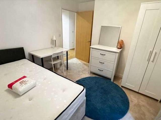 Fleet Street, Horsted Court, Brighton, BN1