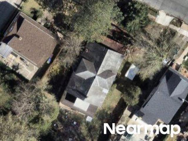 Fleetwood Ave