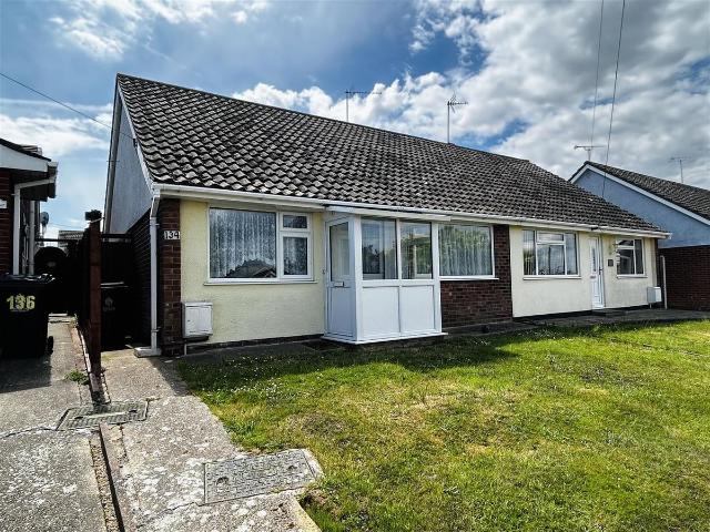 Fleetwood Avenue, Holland On Sea CO15, 2 bed semi detached bungalow to rent, £1,275 pcm | PrimeLocation