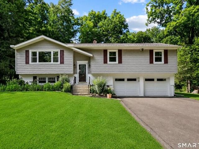 Fleetwood Dr, New Fairfield, Home For Sale