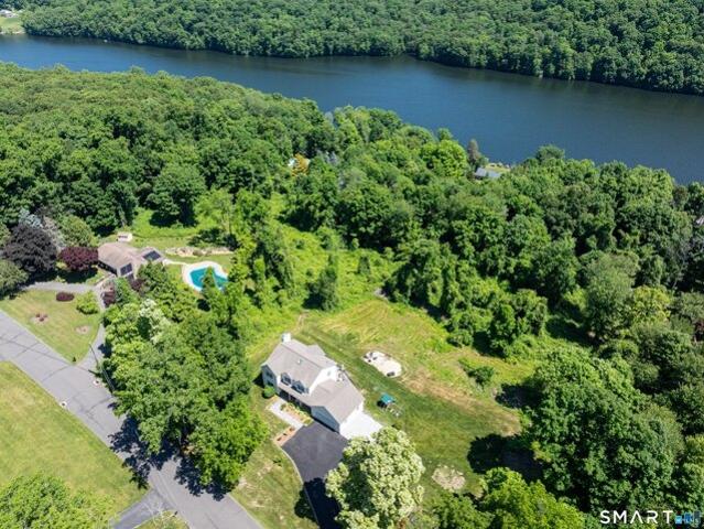 Fleetwood Ln, Brookfield, Home For Sale