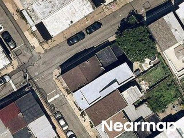 Fleming St