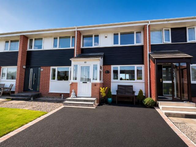 Flenders Avenue, Glasgow G76, 3 bed property to rent, £1,650 pcm | PrimeLocation