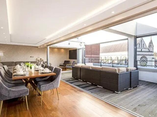 Flight Centre, 8 Thayer Street, East Marylebone, London, W1U 2QL, United Kingdom | 2 bed apartment for rent #166563290 | Rentberry