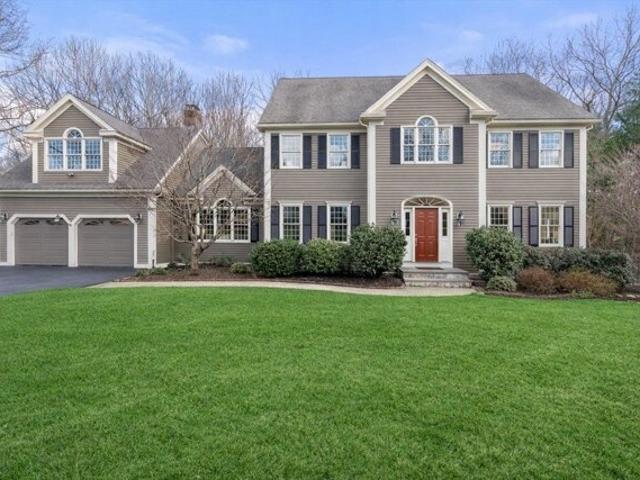 Flint Locke Ln, Medfield, Home For Sale