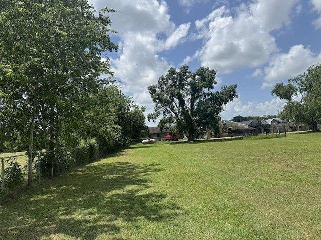 Flintlock Dr, Simonton, TX 77485