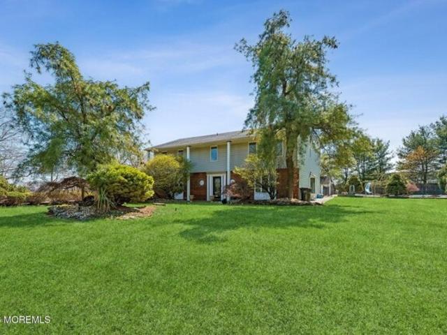 Flintlock Rd, Freehold, Home For Sale