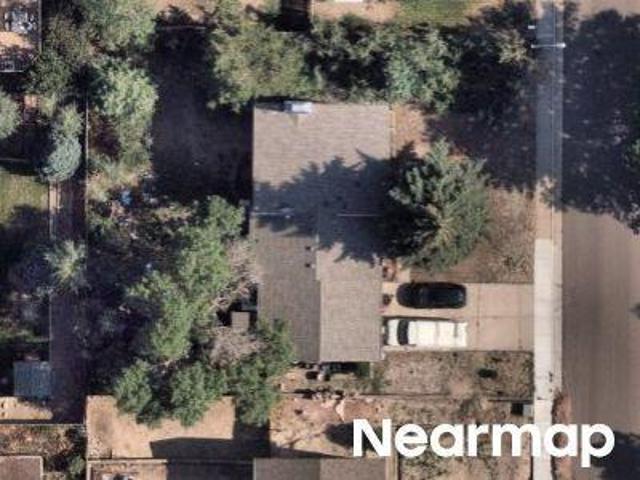 Flintridge Dr
