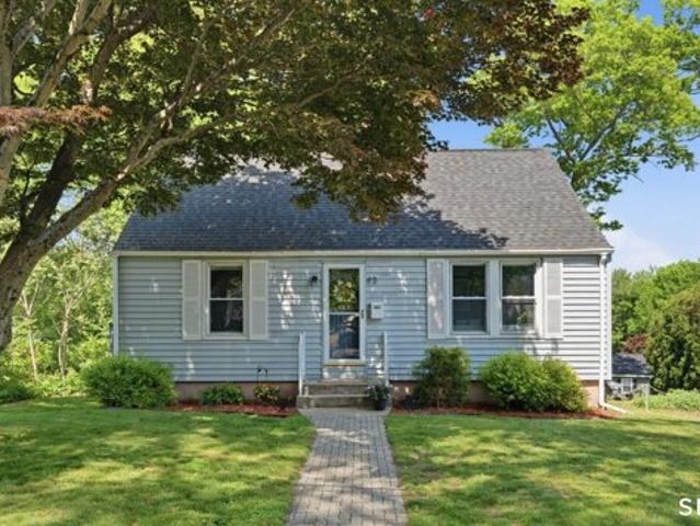 Flyers Dr, Norwich, Home For Sale