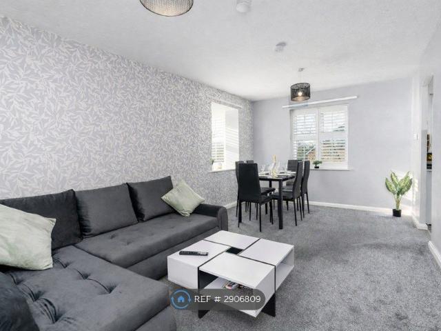 Flynn Court, Salford M6, 2 bed flat to rent, £1,190 pcm | PrimeLocation